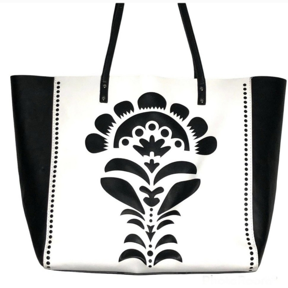 Vera Bradley Laser-Cut Tote In The Black And White Pa… - Gem